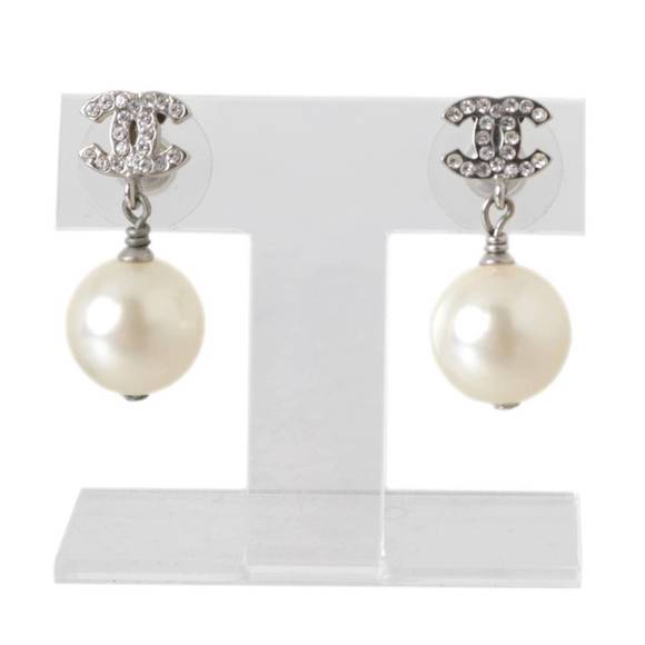 CHANEL | Jewelry | Chanel Chanel Here Mark Rhinestone Fake Pearl ...